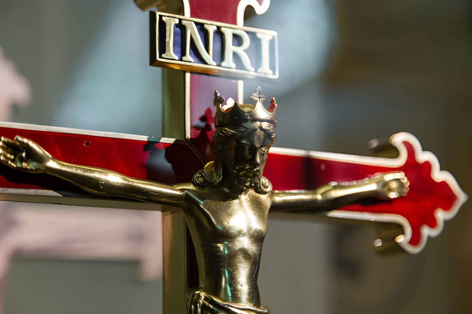 What Does INRI Mean? Why Is It Always Written on the Cross of Jesus ...